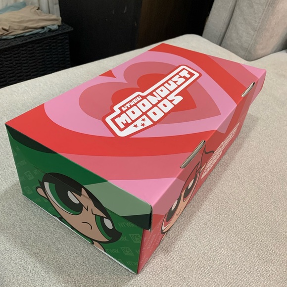 Moondust | Storage & Organization | New Moondust X Oos Power Puff Girl Shoe Box | Poshmark